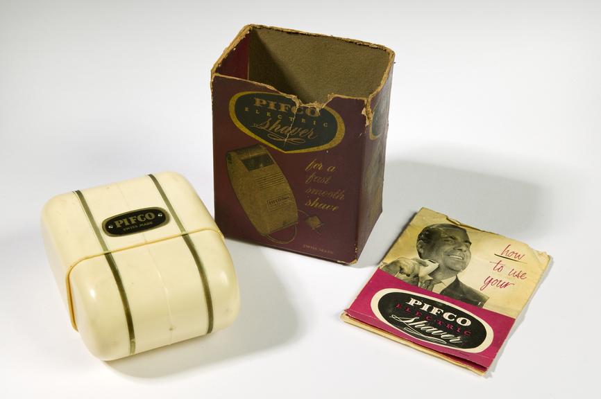 Pifco electric shaver | Science Museum Group Collection