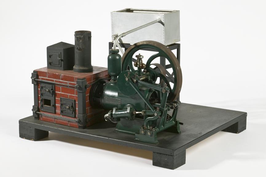 Hot air engine model of two cylinder type | Science Museum Group Collection