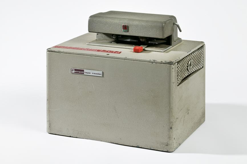 Ferranti model TR5B computer tape reader | Science Museum Group Collection