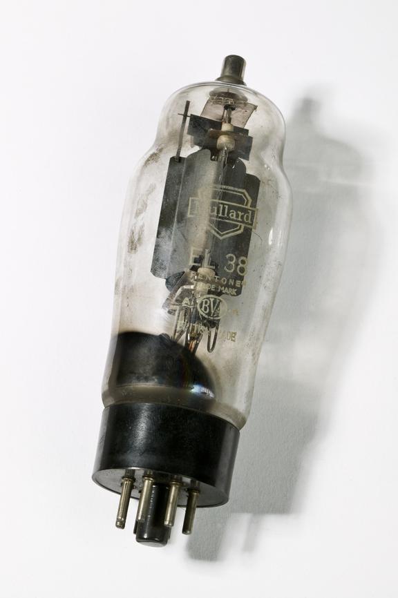 Mullard thermionic valve | Science Museum Group Collection