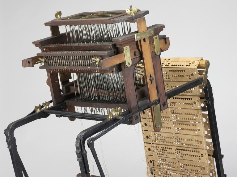 Model of a Jacquard loom, with shuttle and components | Science Museum Group Collection