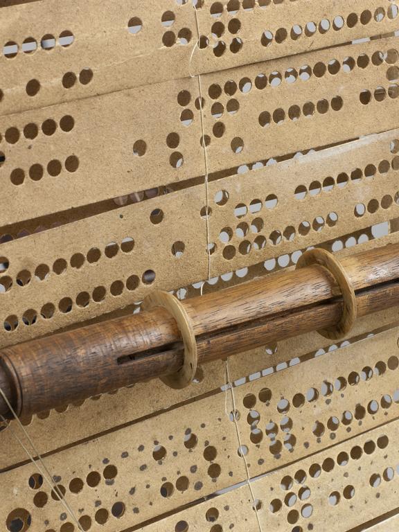 Model of a Jacquard loom, with shuttle and components | Science Museum Group Collection