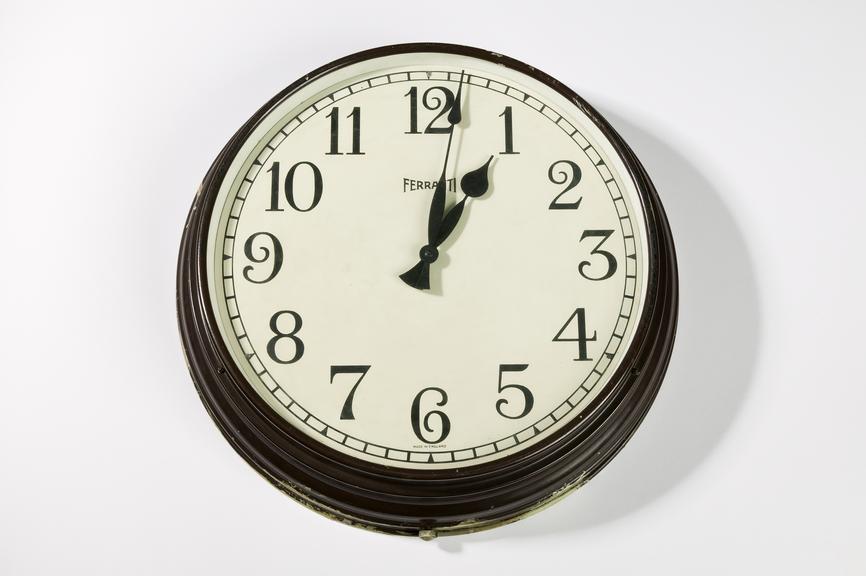 Ferranti electric wall clock | Science Museum Group Collection