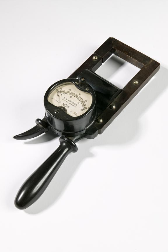 Ferranti electric meter | Science Museum Group Collection