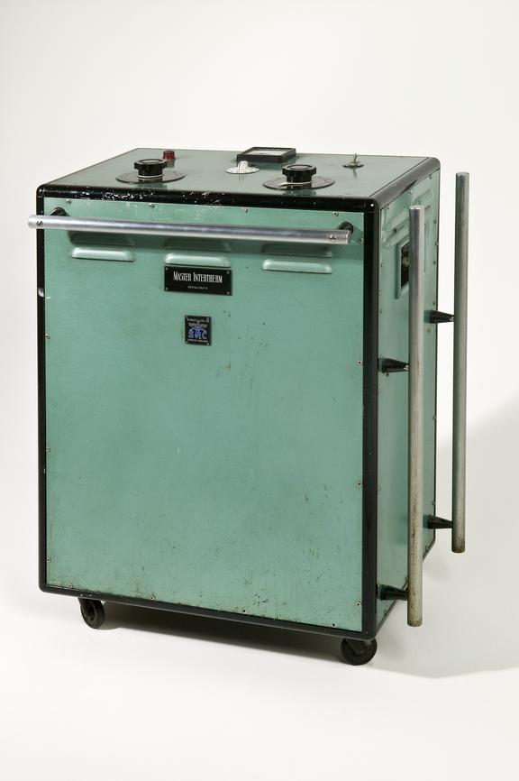 Short-wave Diathermy Machine with Accessories | Science Museum Group ...