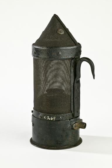 Miner's 'Scotch Davy' safety oil lamp, about 1880 | Science Museum ...