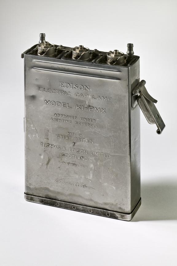 Edison electric cap lamp battery | Science Museum Group Collection