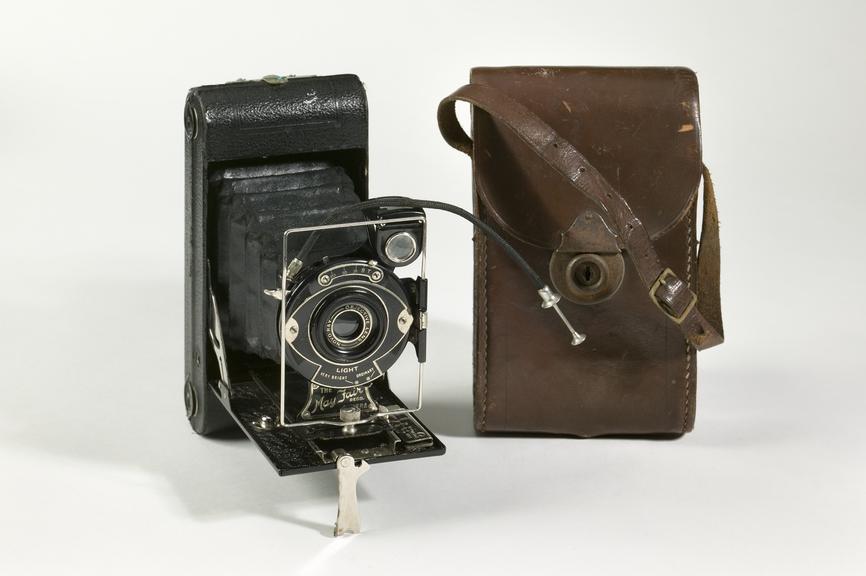 'The Mayfair' Foldable Camera | Science Museum Group Collection