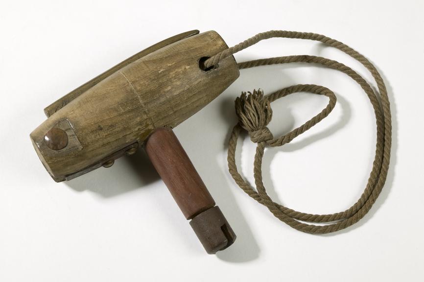 Key for use with an exploder box | Science Museum Group Collection