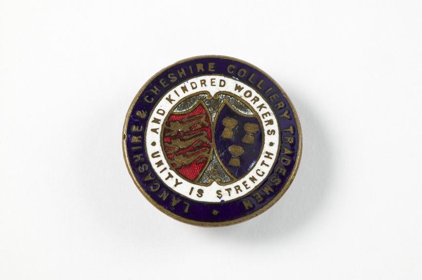Trade union badge from Lancash | Science Museum Group Collection