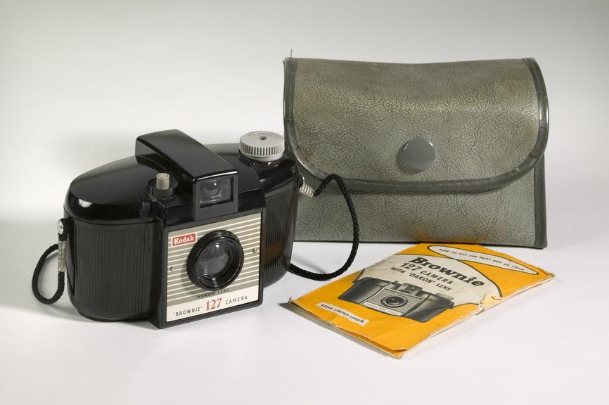 Kodak Brownie No. 127 Camera | Science Museum Group Collection