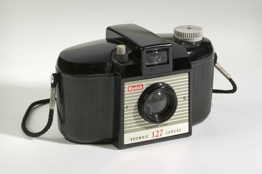 Kodak Brownie No. 127 Camera | Science Museum Group Collection