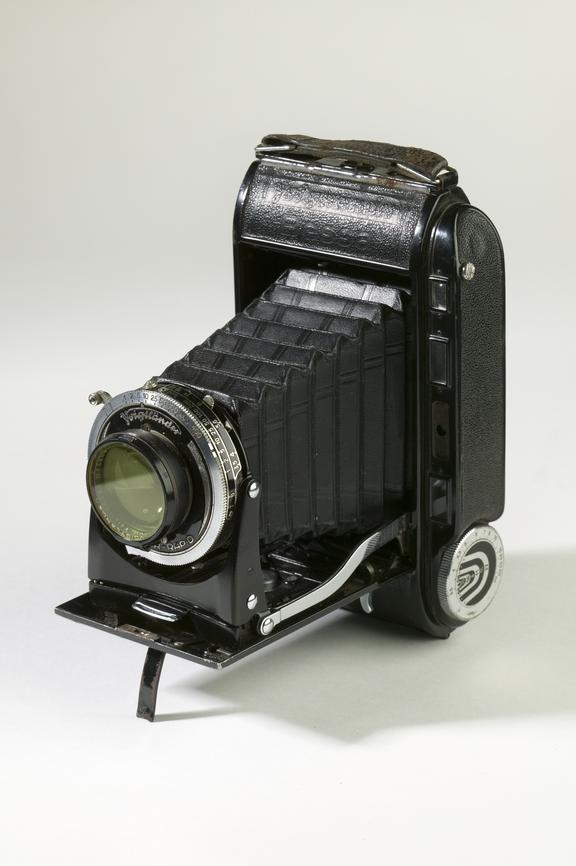 "Bessa" Folding Camera | Science Museum Group Collection