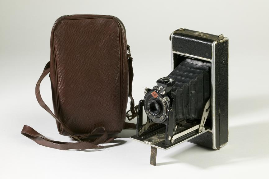 Agfa Foldable Camera | Science Museum Group Collection