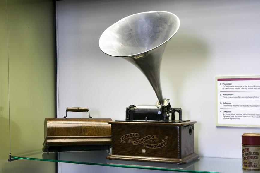 Edison-type phonograph | Science Museum Group Collection