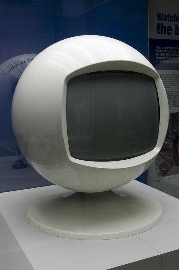 Keracolor Sphere TV set | Science Museum Group Collection