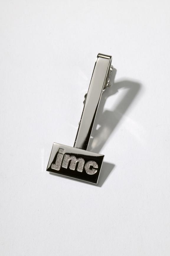 JMC male cabin crew necktie clip | Science Museum Group Collection