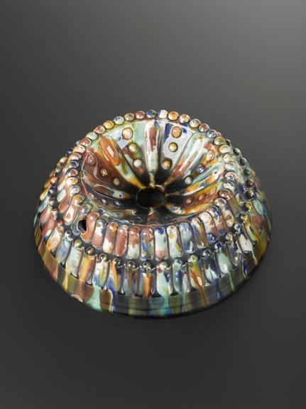 Multicoloured spittoon, Europe, 1701-1900 | Science Museum Group Collection