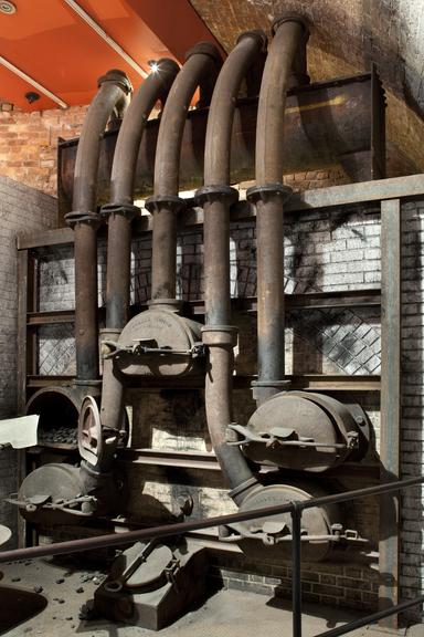 Retort House Equipment | Science Museum Group Collection