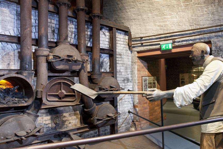 Retort House Equipment | Science Museum Group Collection