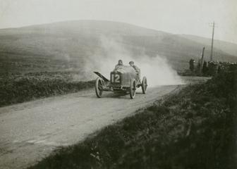 Photograph of a Minerva car | Science Museum Group Collection