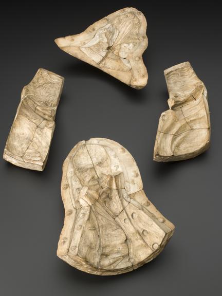 Part of four-part plaster split mould | Science Museum Group Collection