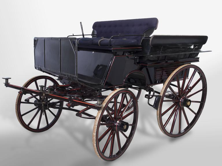 Waggonette | Science Museum Group Collection