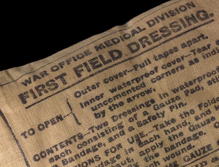 First World War first field dressing | Science Museum Group Collection