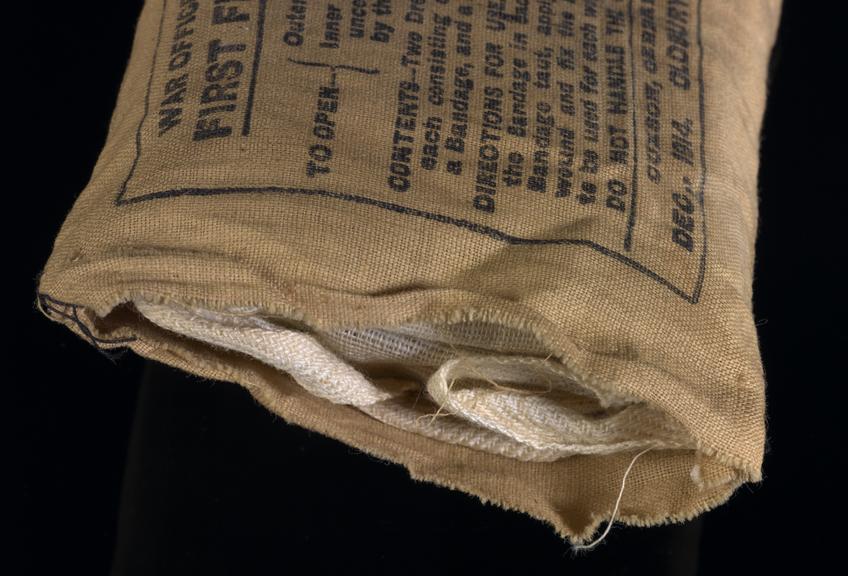First World War first field dressing | Science Museum Group Collection