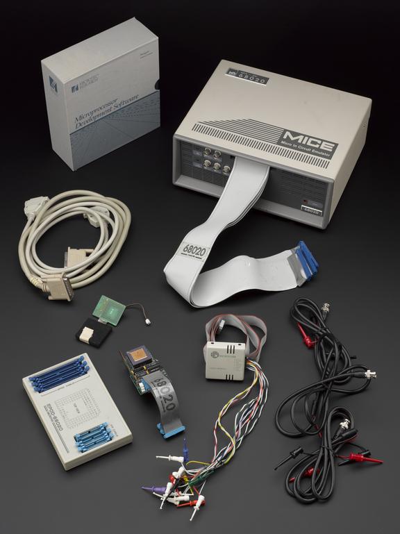 Microtek MICE-32 emulator for the Motorola 68020 32-bit virtual memory ...