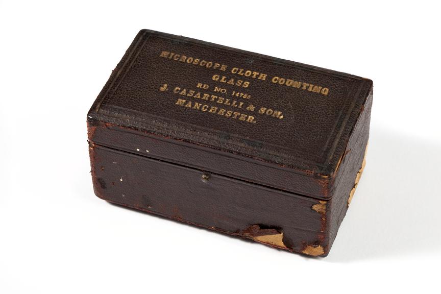 Microscope cloth counting glass by Casartelli | Science Museum Group ...