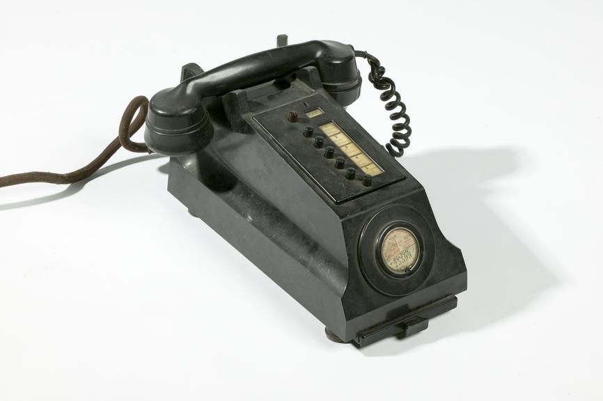 Intercom No. 1/1A made by Telefonaktiebolaget L. M. Ericsson | Science ...