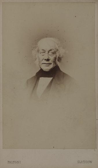 18 Carte de Visite portrait photographs of Victorian scientists &c ...