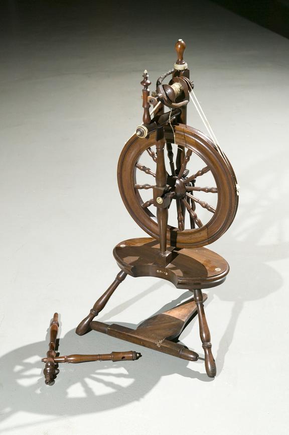 Flax Spinning Wheel | Science Museum Group Collection