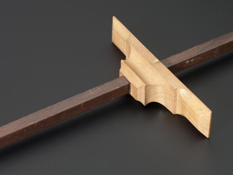 Wooden Cross-staff. | Science Museum Group Collection