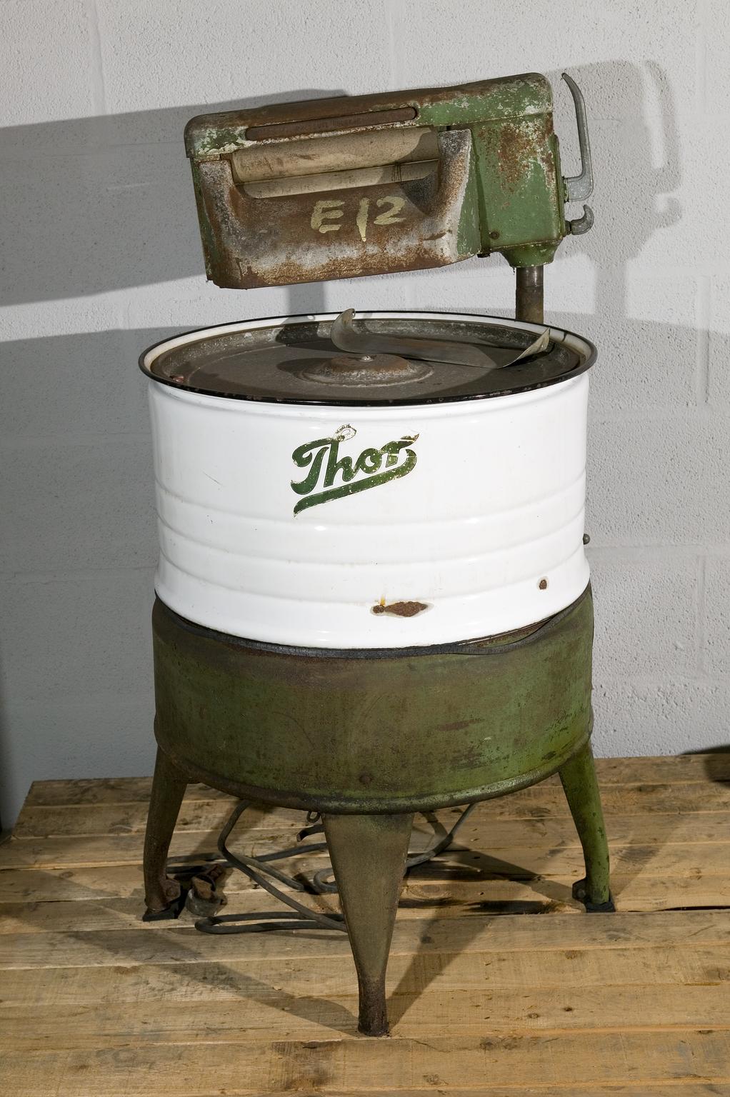 Electric Washing Machine by Thor Canadian Ltd