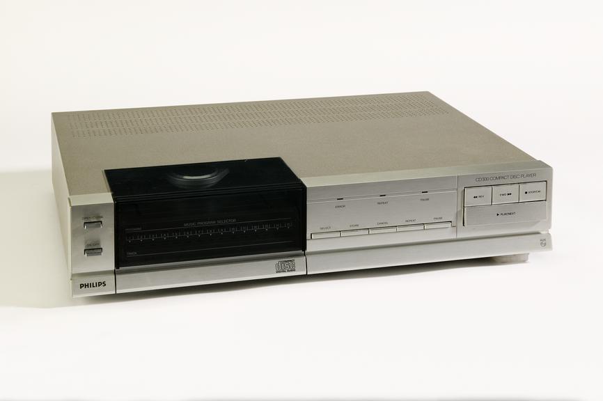 Philips CD300 Compack Disc Player | Science Museum Group Collection