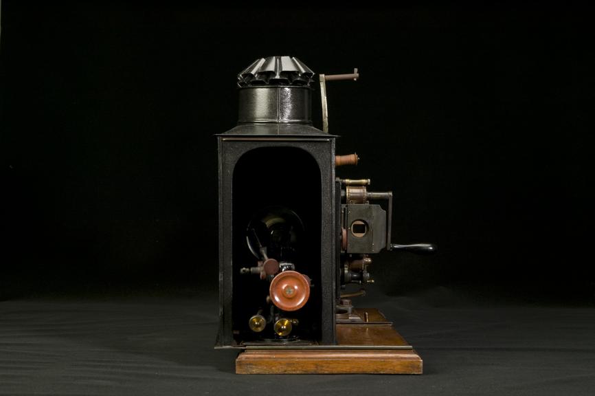 Bioscope 35-mm cine-projector | Science Museum Group Collection
