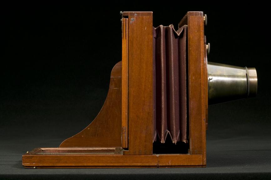 Half-plate camera | Science Museum Group Collection
