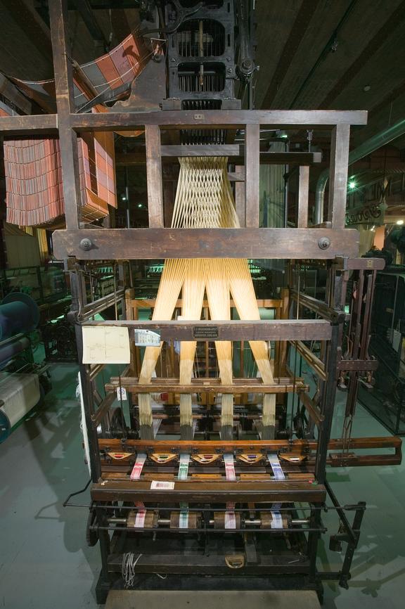 Ribbon loom with jacquard head | Science Museum Group Collection