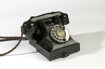 Plastic cased telephone | Science Museum Group Collection