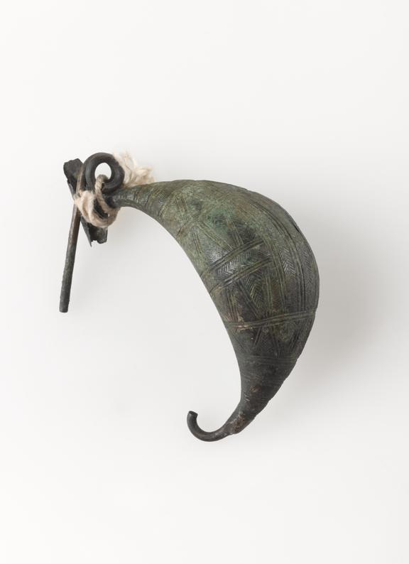 Bronze fibula brooch, "Leech" type | Science Museum Group Collection