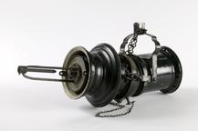 Carbon arc lamp | Science Museum Group Collection