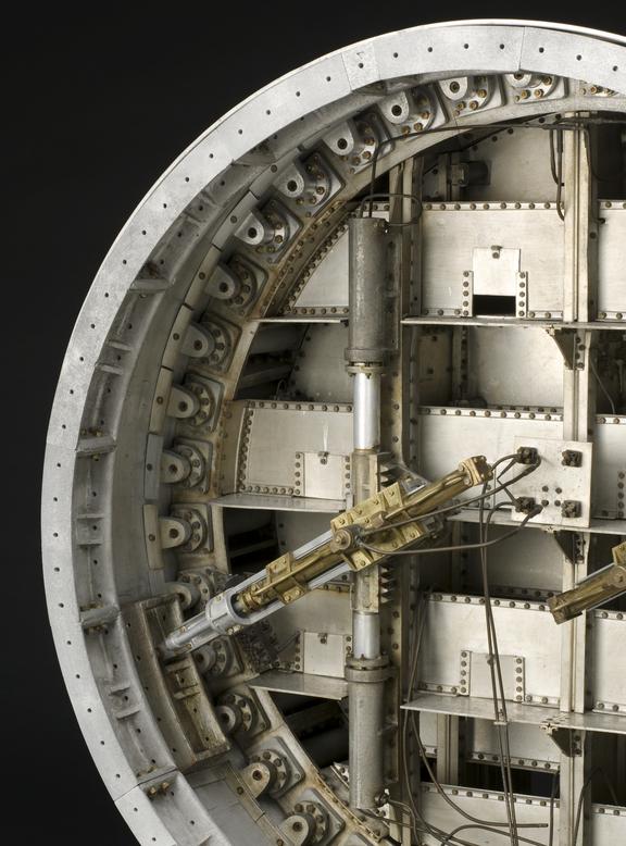 model of tunnelling shield | Science Museum Group Collection