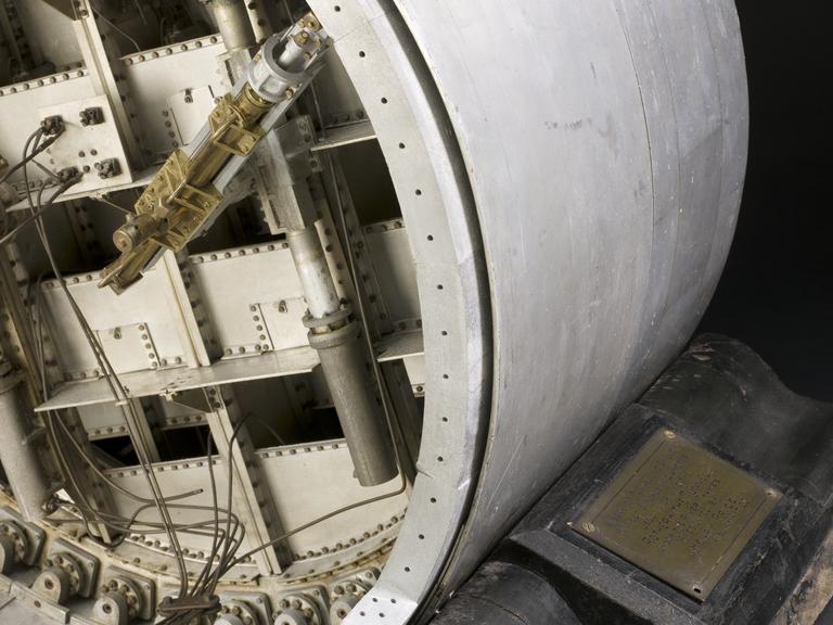 model of tunnelling shield | Science Museum Group Collection