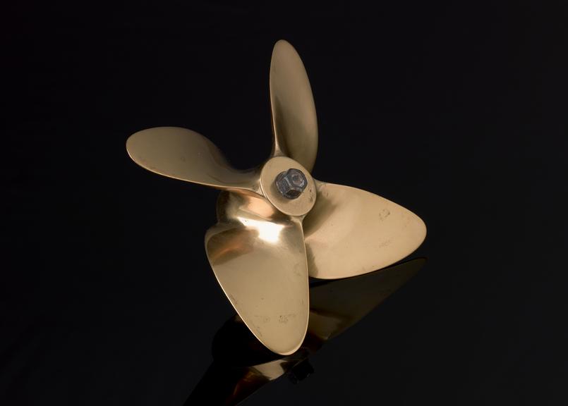 Model of 4-bladed propeller, from quadruple screw Atlantic liner ...