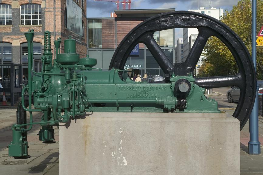 Crossley gas engine | Science Museum Group Collection