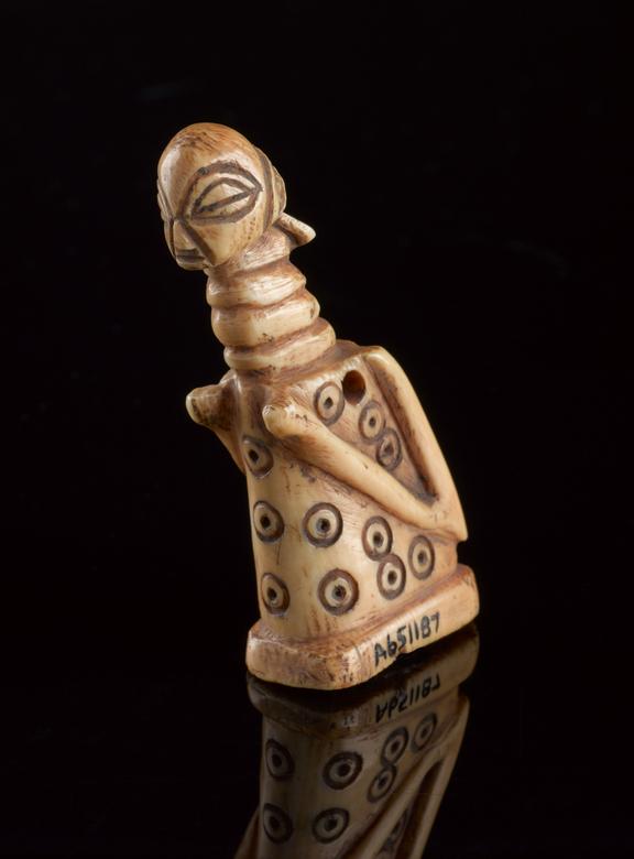 Ivory ancestral figure | Science Museum Group Collection