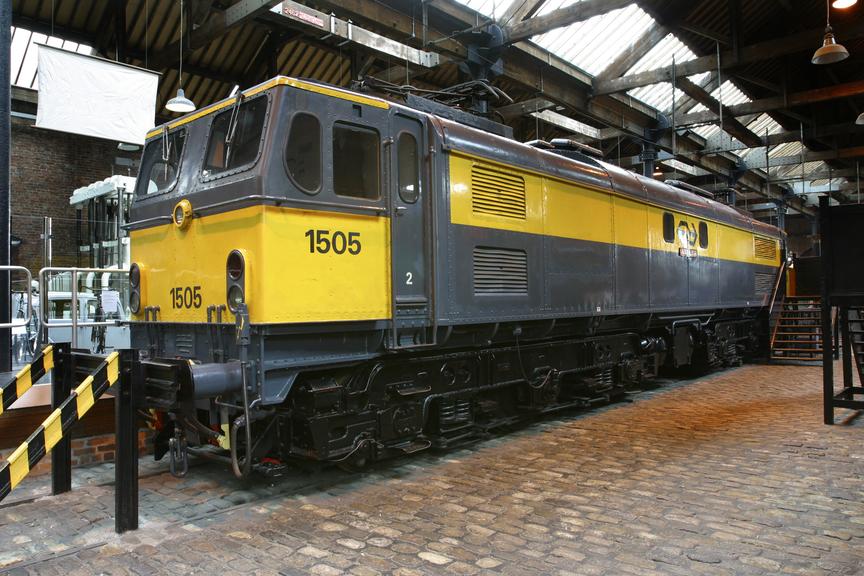 EM2 Electric Locomotive | Science Museum Group Collection