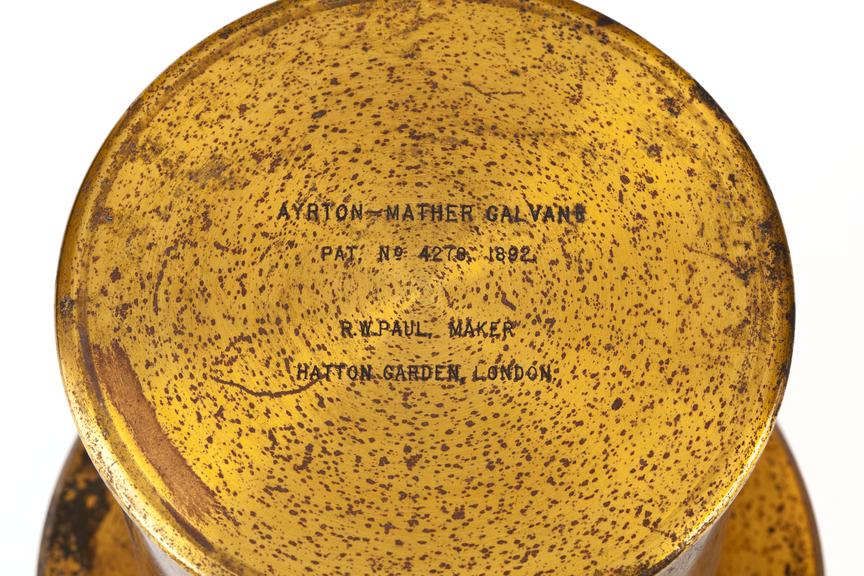 Moving coil galvanometer | Science Museum Group Collection
